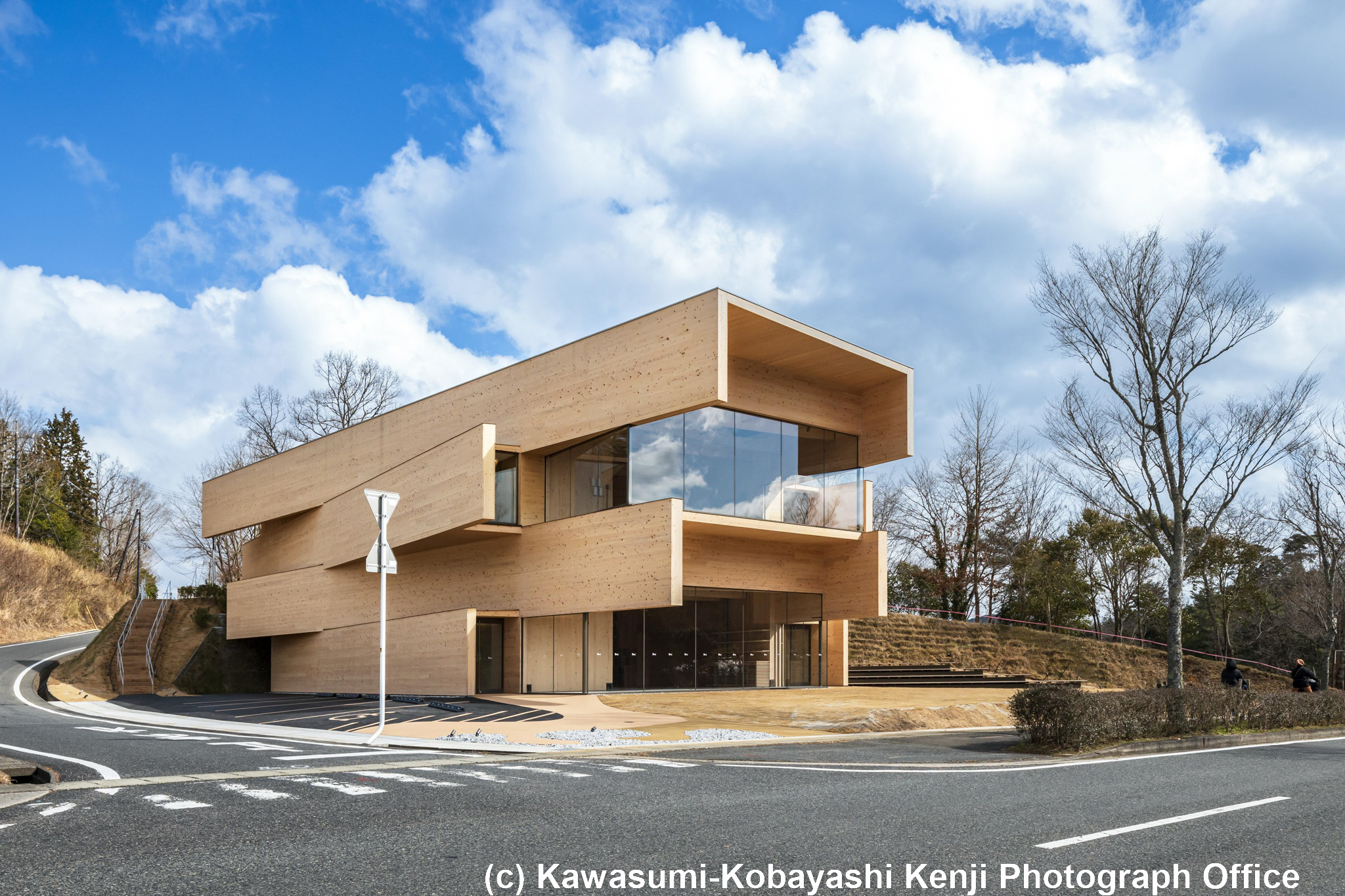 吉備高原デジ田スクエア | 株式会社デバイス